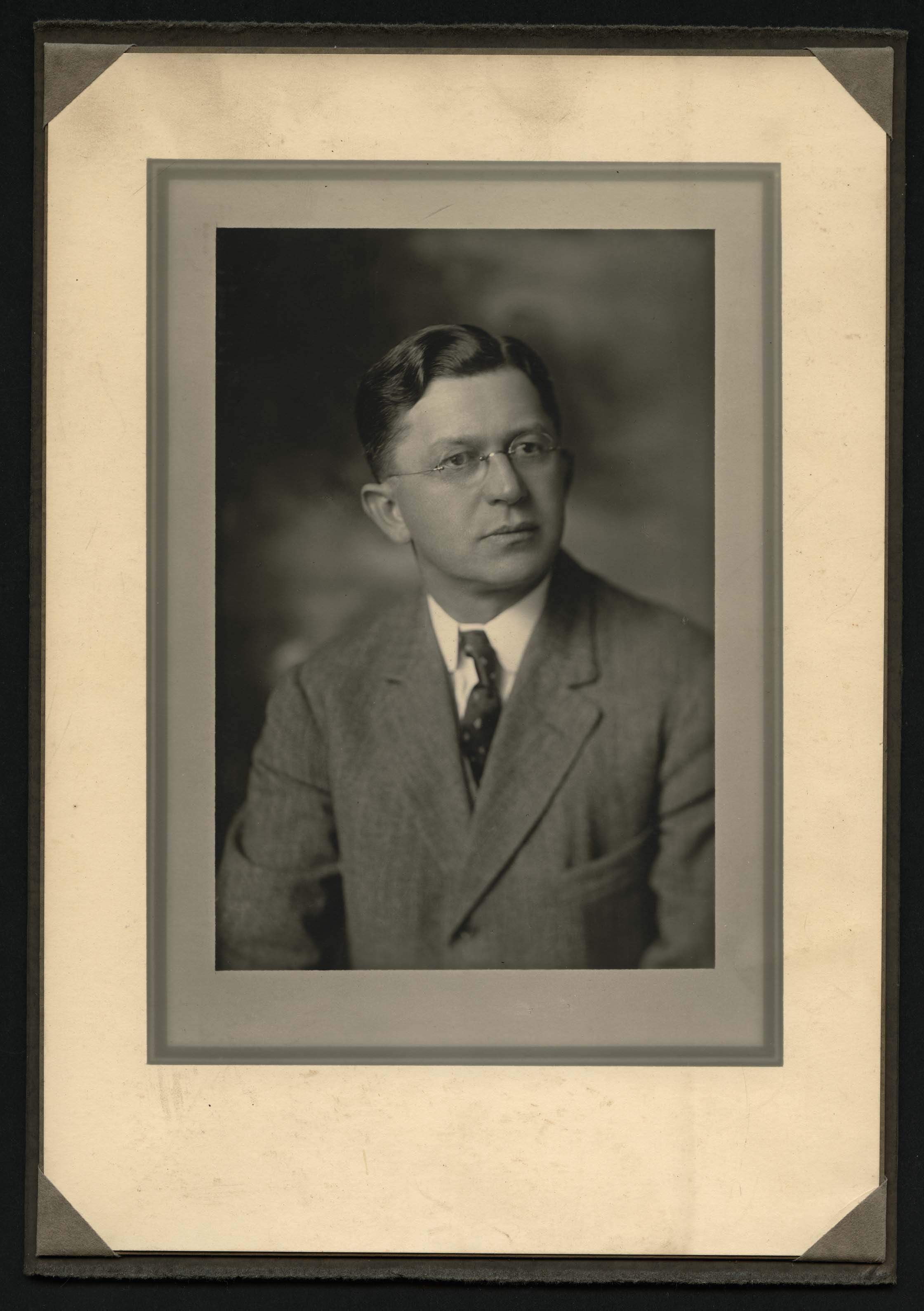 Details | North Dakota Heritage Center & State Museum